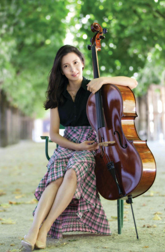 Hee-Young Lim: French Cello Concertos Review - Chalked Up Reviews