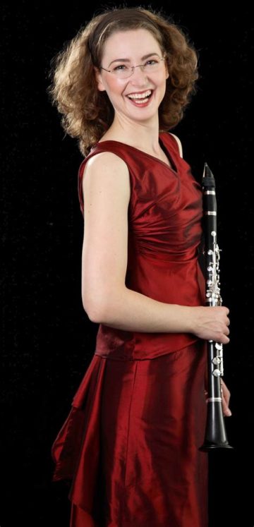 Nora-Louise Müller Beyond the Horizon Review - Chalked Up Reviews